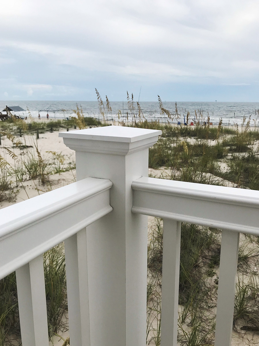 Statement Rail – INTEX by AZEK